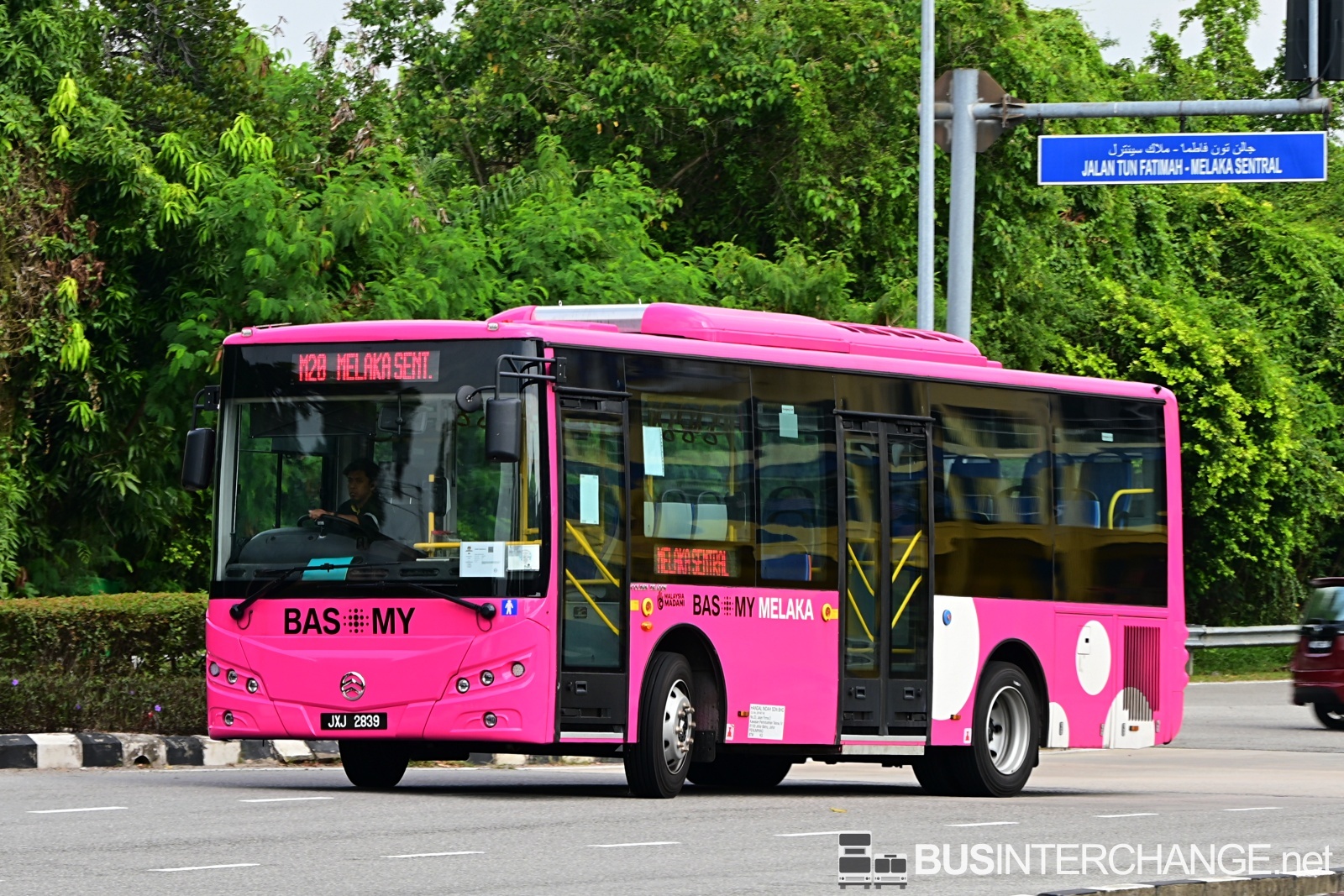 BAS.MY Melaka M20: Melaka Sentral - Tampin | Bus Service Information ...